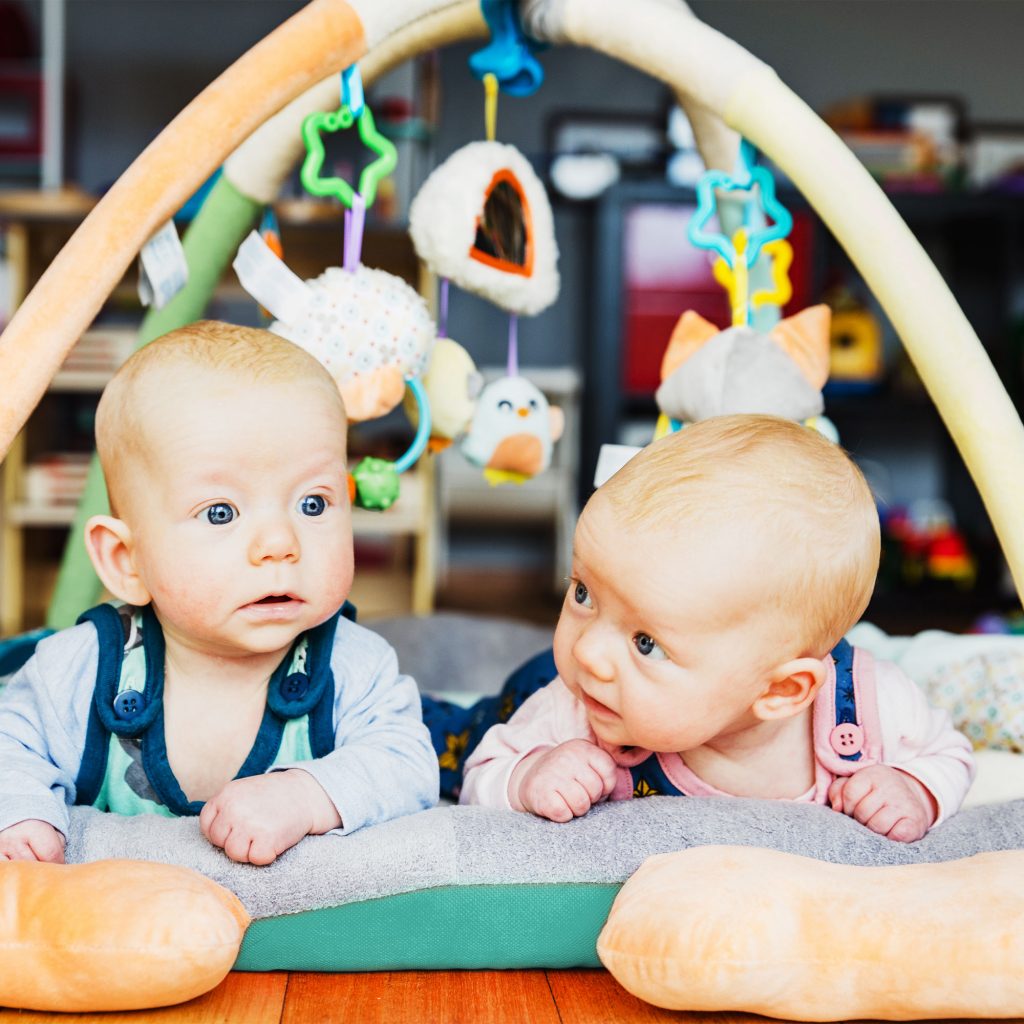 Snuggle Me Penguin Tummy Time Gym – Playgro International
